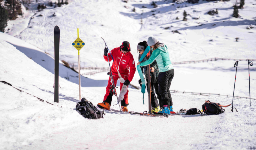 Initiation au ski de randonnée sur rando-tracks à Nendaz, Veysonnaz ou ...